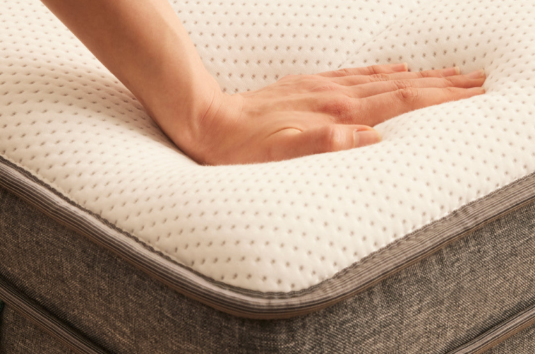 How Mattress Collection Prevents Illegal Dumping